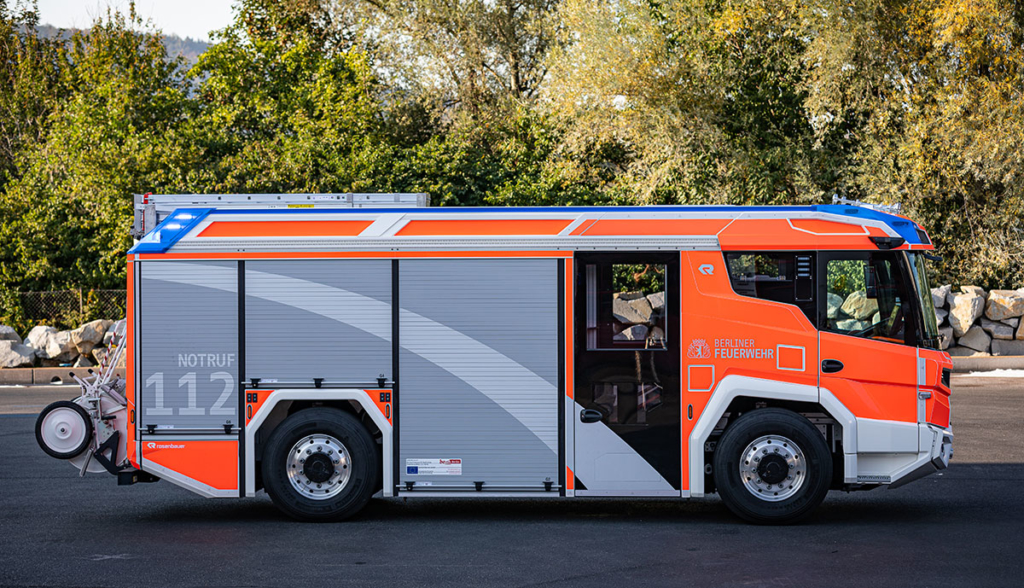 Leitfaden Feuerwehr Elektrofahrzeuge