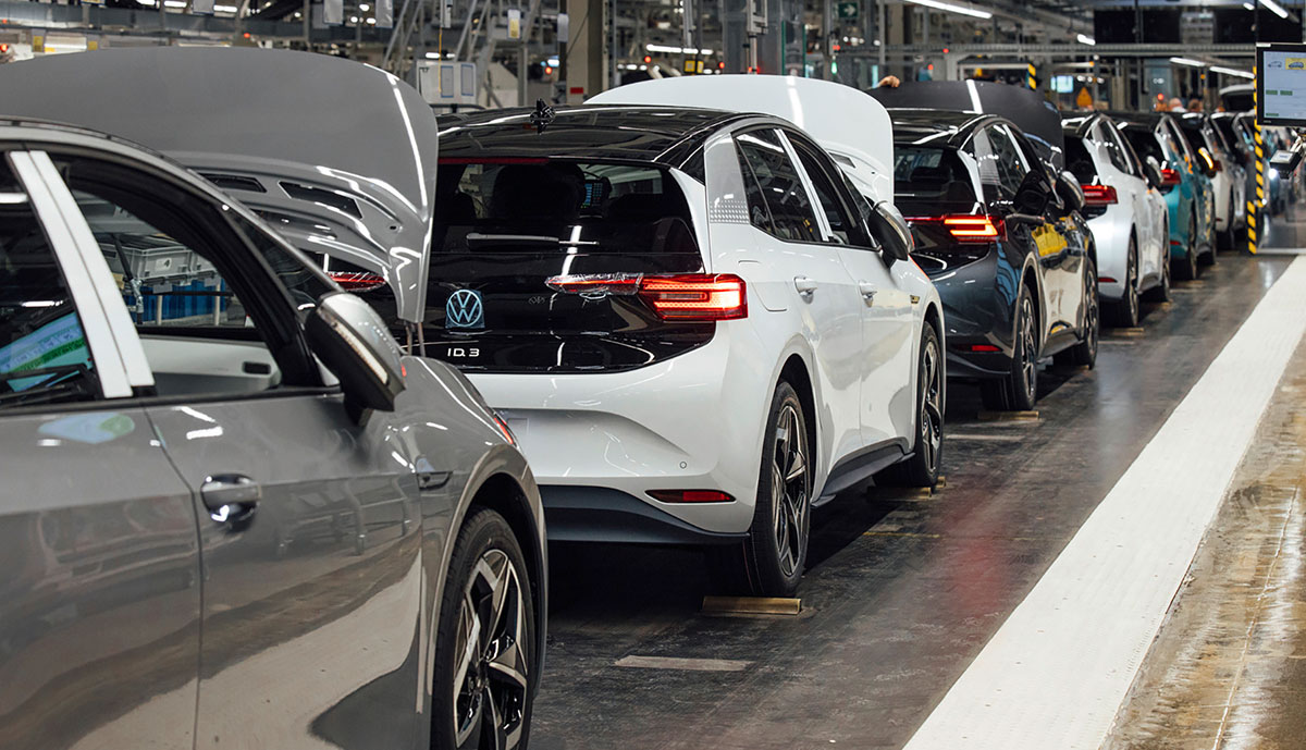 Nach Greenpeace-Protest: VW verteidigt E-Auto-Strategie - ecomento.de