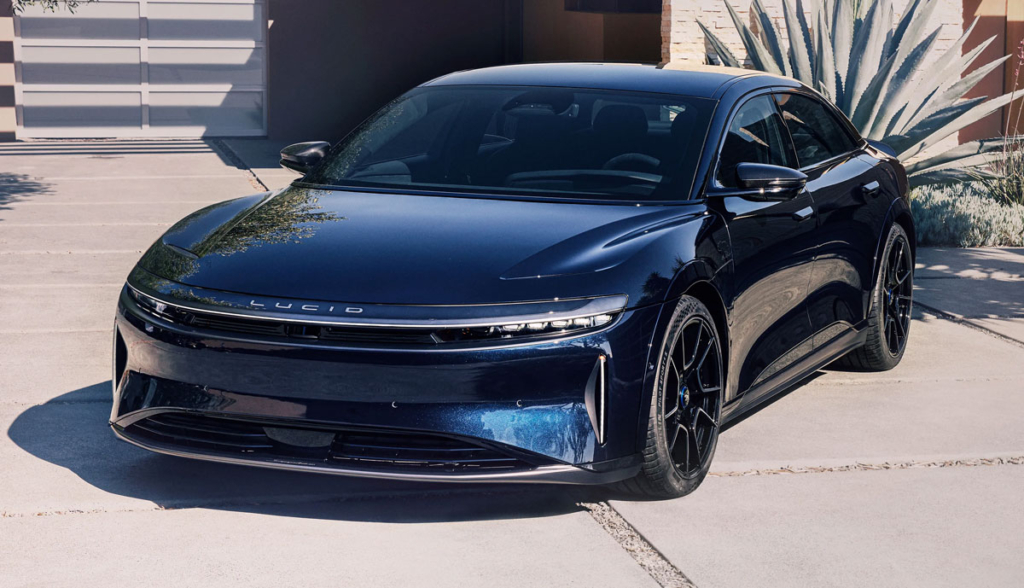 Elektro-Lucid Air Sapphire soll Q1 2025 in Europa starten - ecomento.de