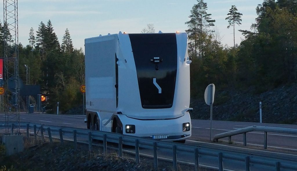 Einride meldet ersten autonomen Grenzverkehr ohne Kabine und Fahrer ...